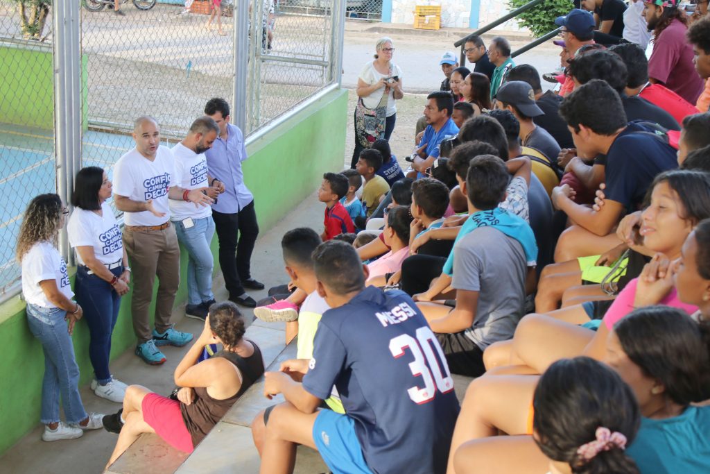 Trabajar en equipo es el camino para la comunidad ideal – Cevamar